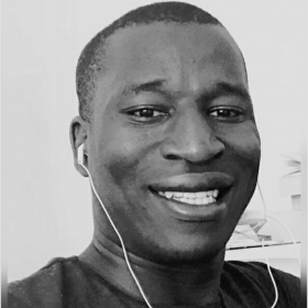 Man who shared bed with girlfriend and his 2-yr-old child kills the son ...